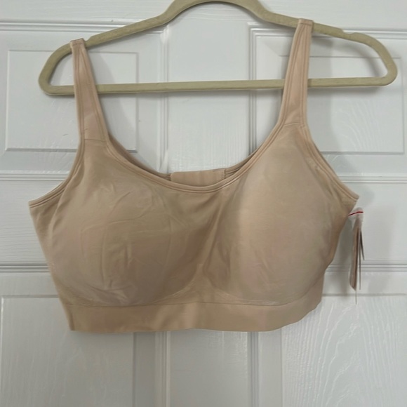 Shapermint | Intimates & Sleepwear | Shapermint Comfort Bra | Poshmark